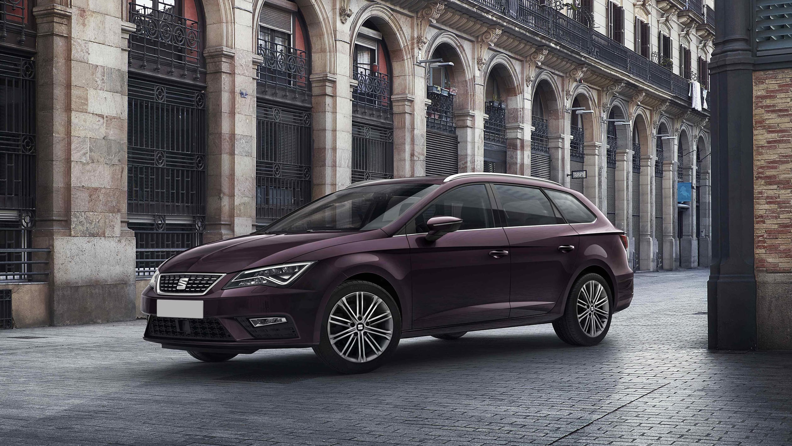 SEAT Leon ST estate pictures | Carbuyer
