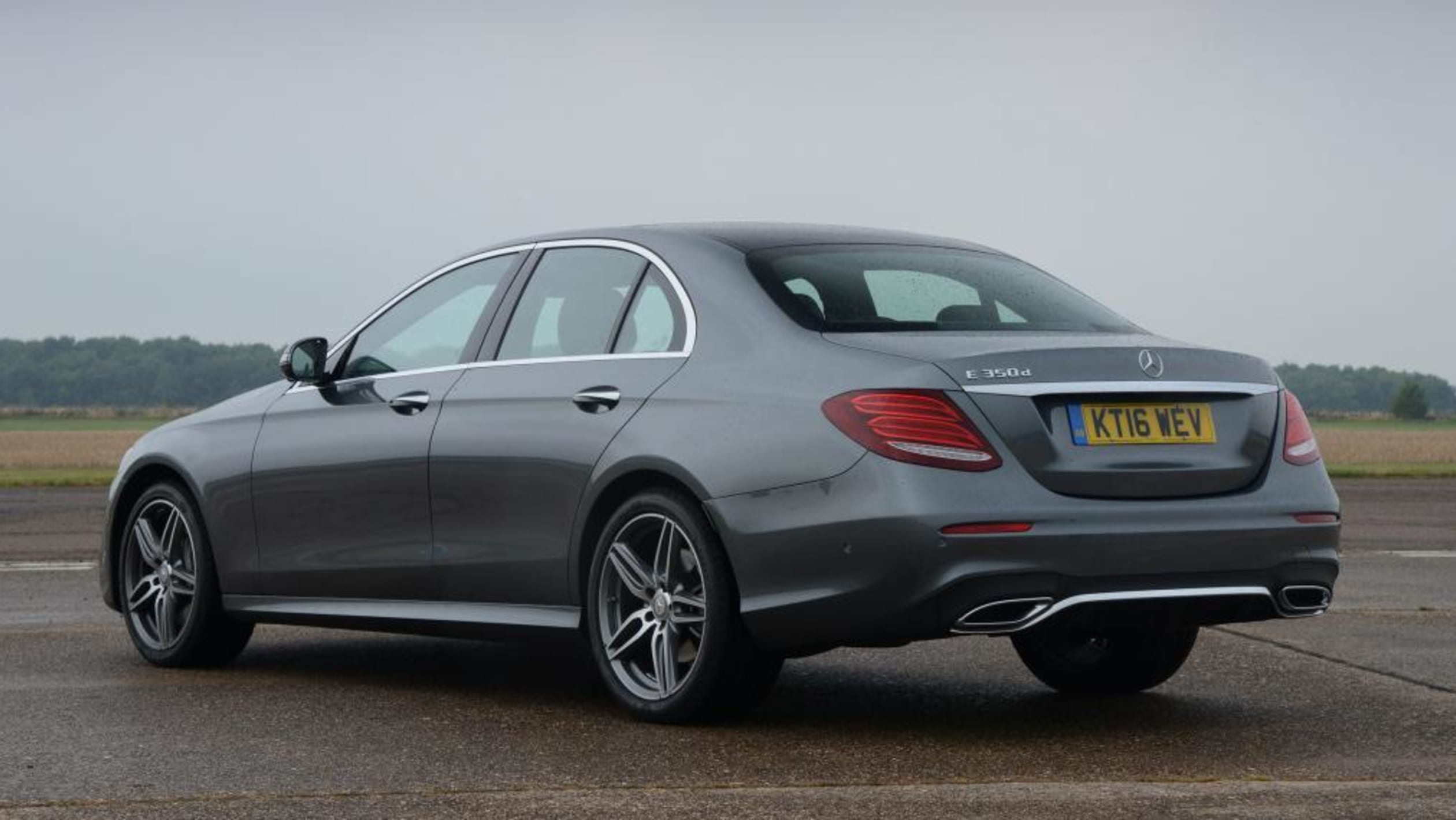 Mercedes E-Class AMG Line - pictures | Carbuyer