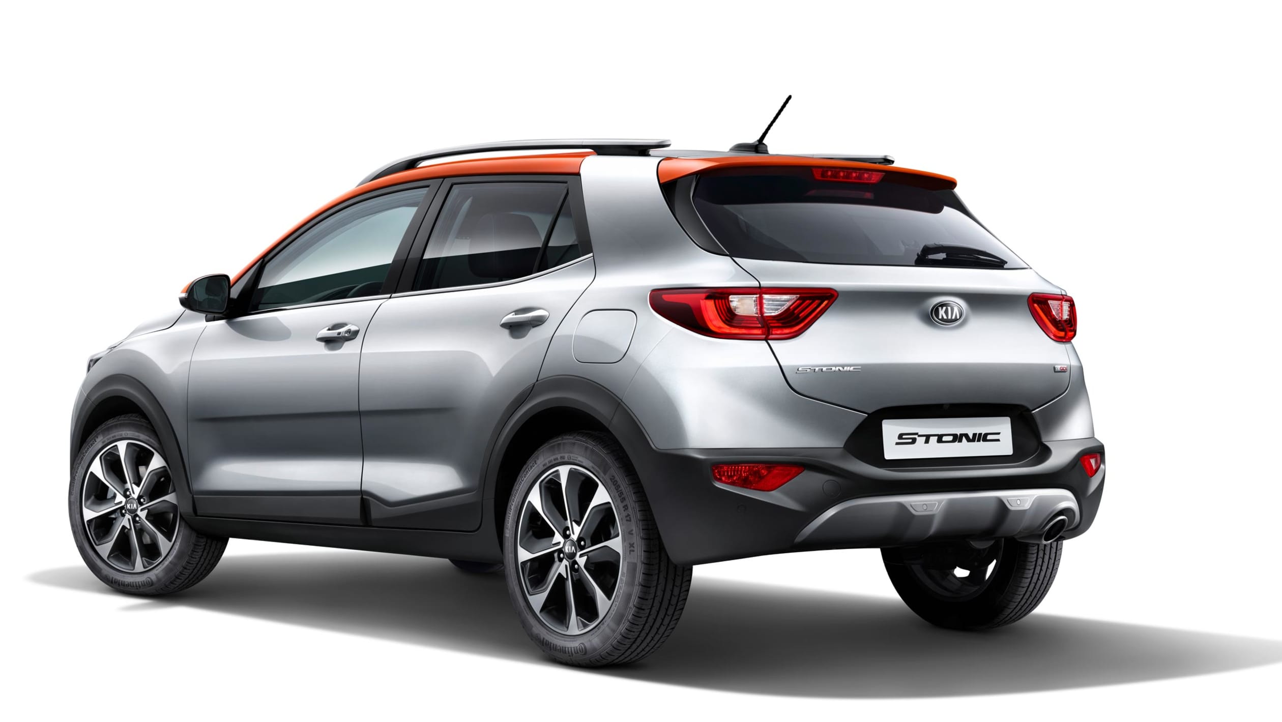 Kia Stonic SUV release images | Carbuyer