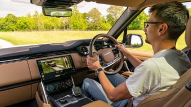 Range Rover review – comfy and luxurious, but not perfect | Carbuyer