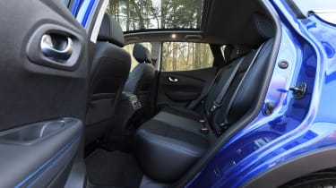 Renault Kadjar SUV - Practicality & boot space 2020 review | Carbuyer