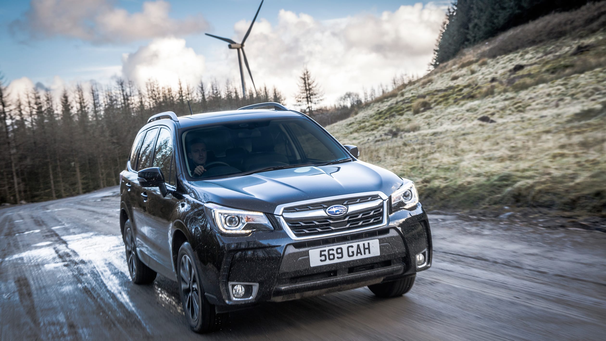 Subaru Forester SUV pictures | Carbuyer