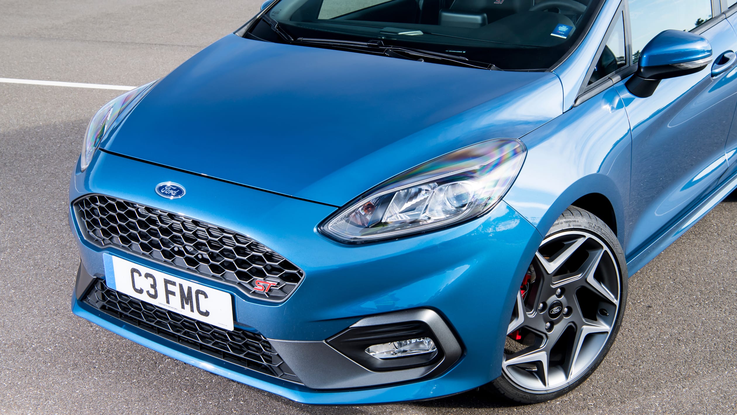 Ford Fiesta ST 2017 release pictures | Carbuyer