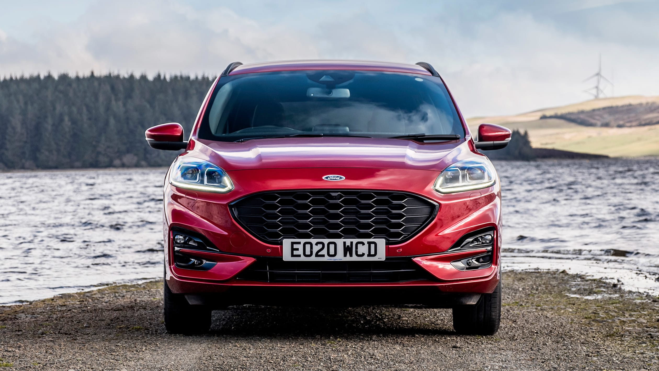 Ford Kuga Plug-in Hybrid review - pictures | Carbuyer