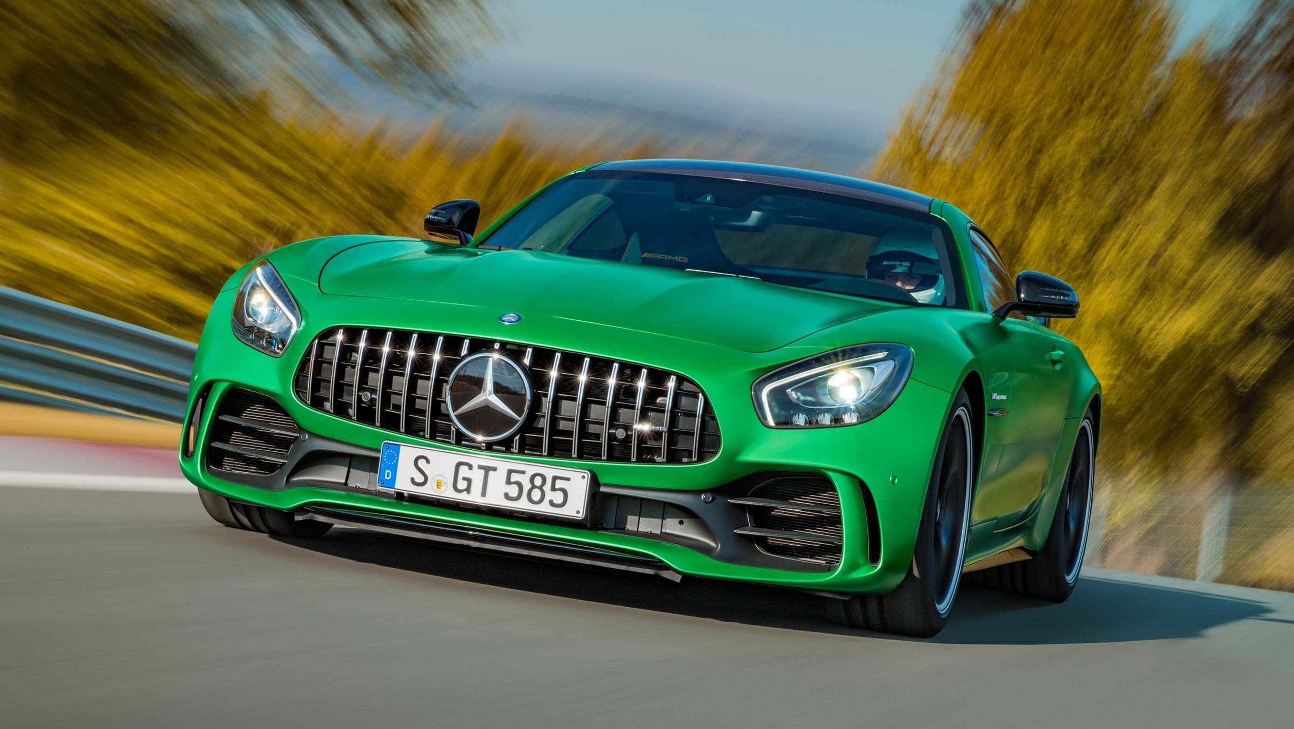 Hardcore new Mercedes-AMG GT-R: prices, specs & release date | Carbuyer