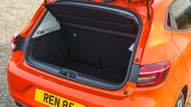 Renault Clio hatchback - Practicality & boot space | Carbuyer
