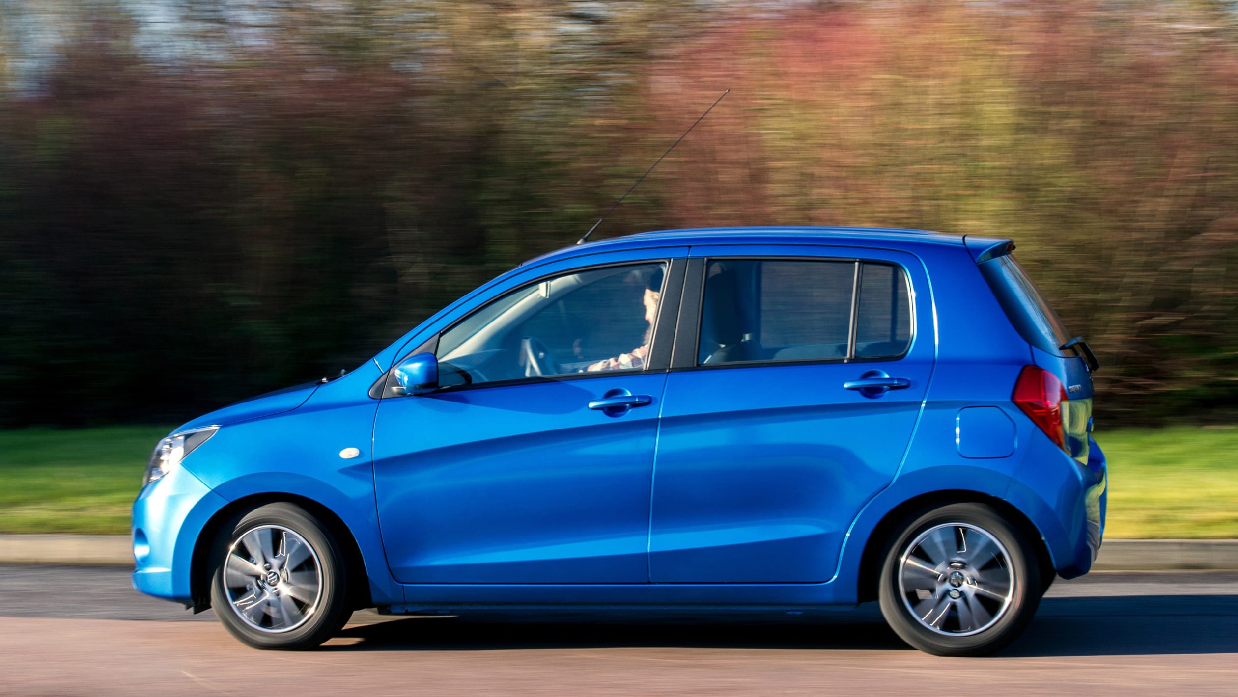 Suzuki Celerio pictures | Carbuyer