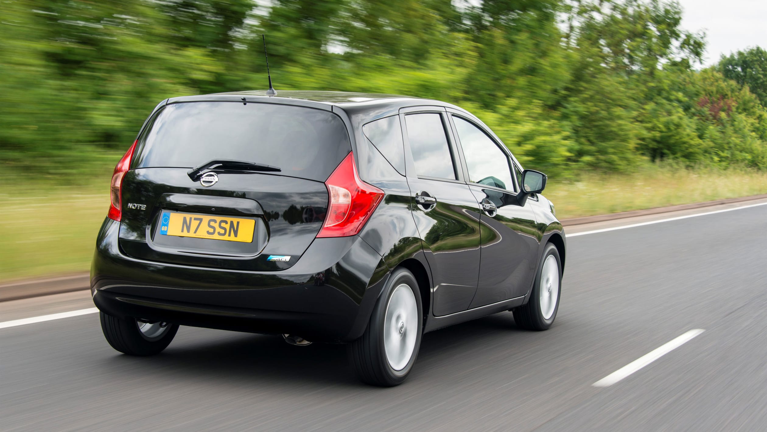 Nissan Note MPV (2012-2017) - Engines, drive & performance | Carbuyer