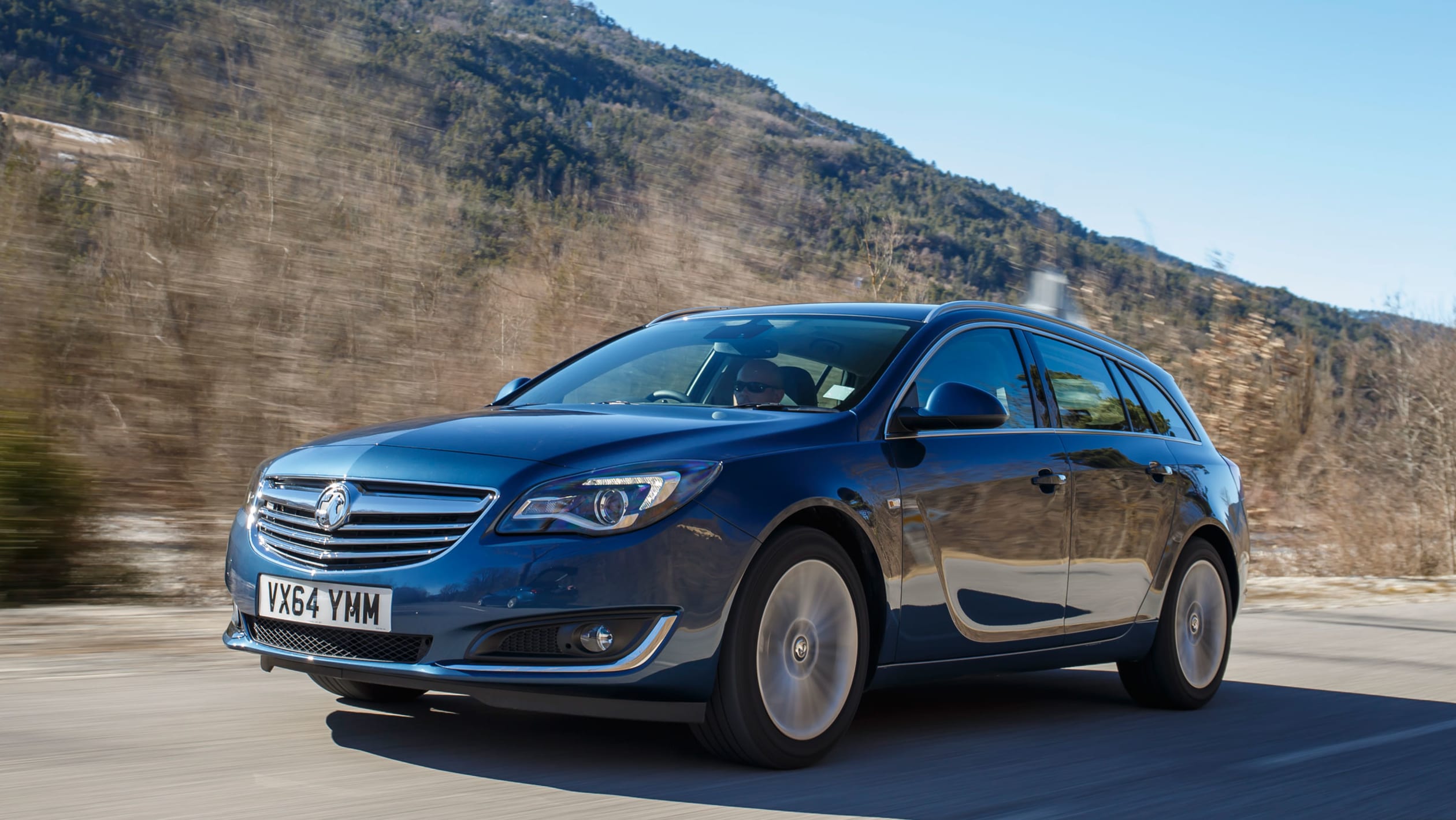 Vauxhall Insignia Sports Tourer estate (2008-2017) | Carbuyer