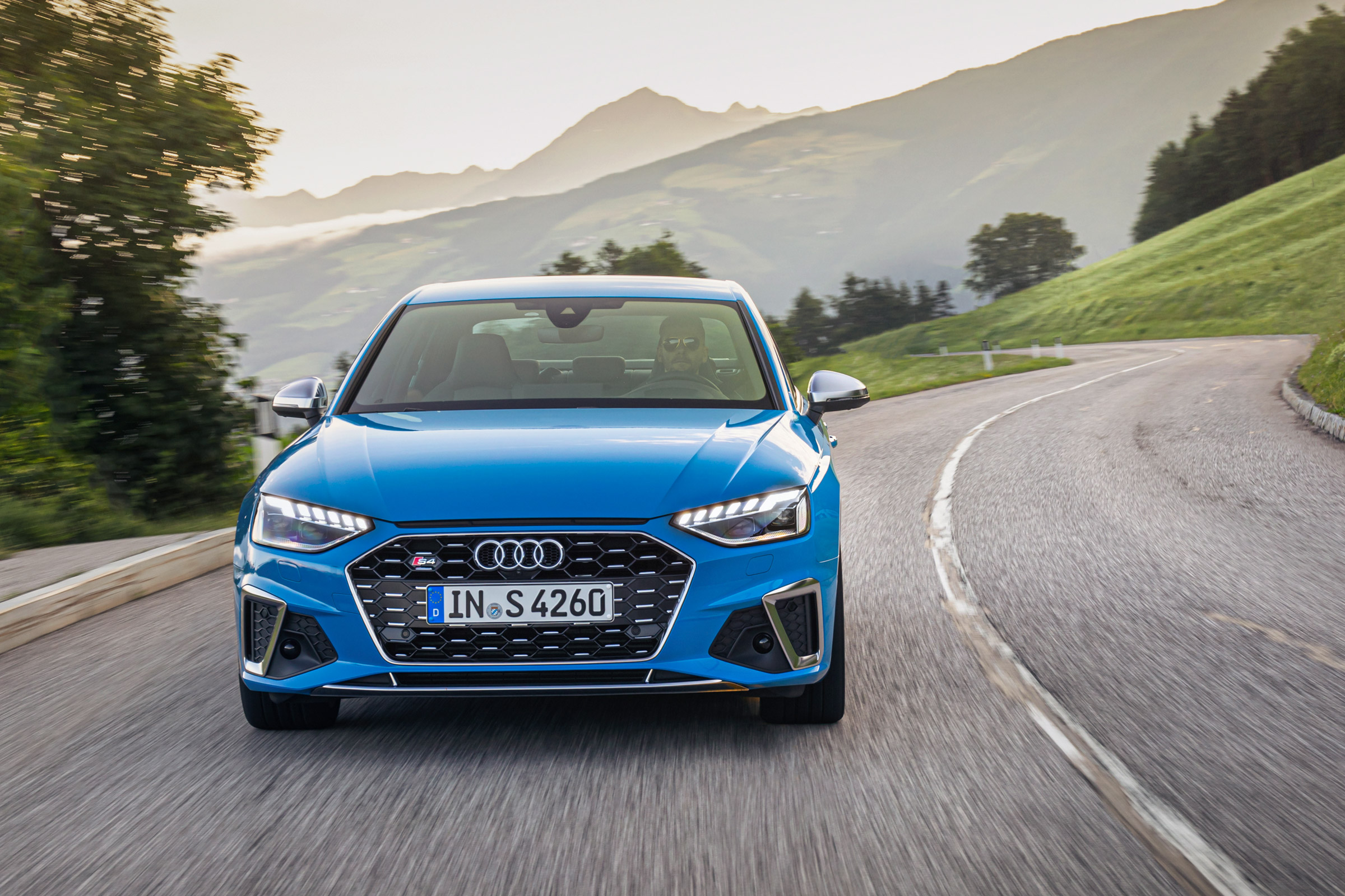 Audi S4 saloon review - pictures | Carbuyer