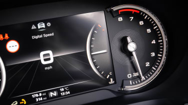 MG HS SUV - Interior & comfort | Carbuyer