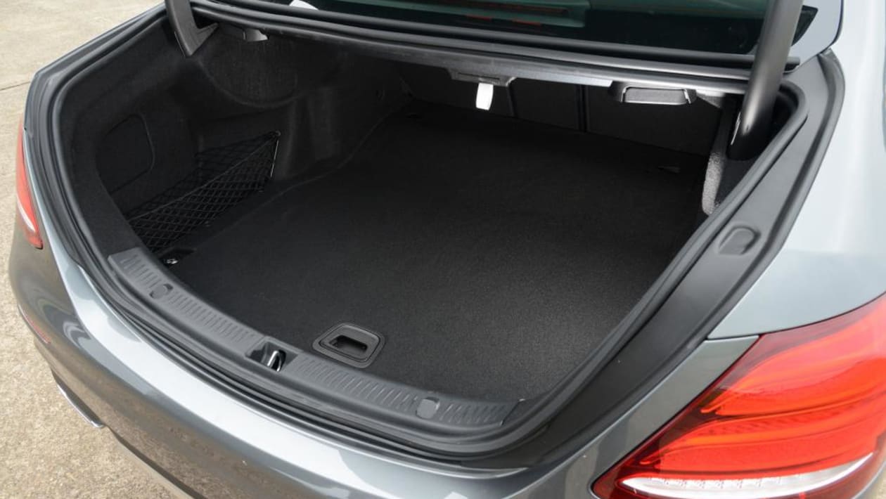 Mercedes E-Class AMG Line - pictures | Carbuyer