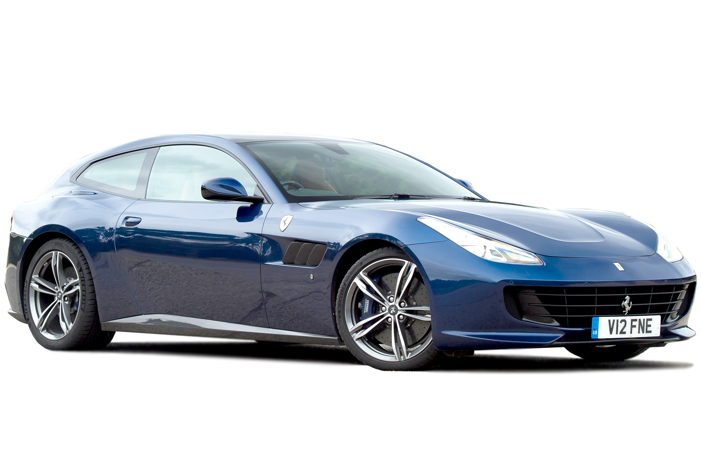 Ferrari GTC4 Lusso coupe 2020 review | Carbuyer