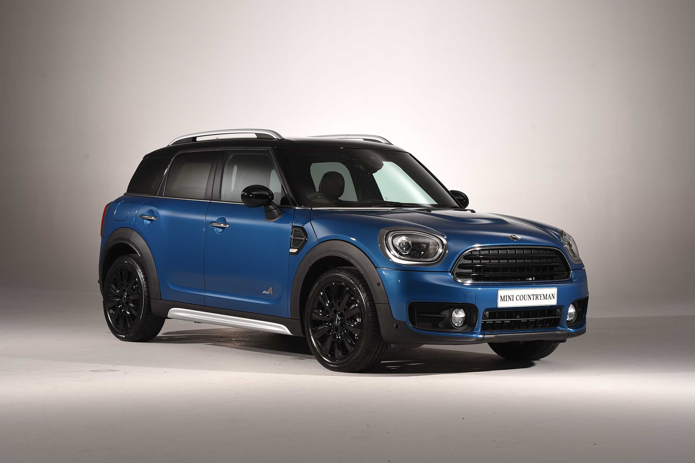 New MINI Countryman Revealed Pictures Carbuyer New MINI Countryman Revealed Pictures Carbuyer