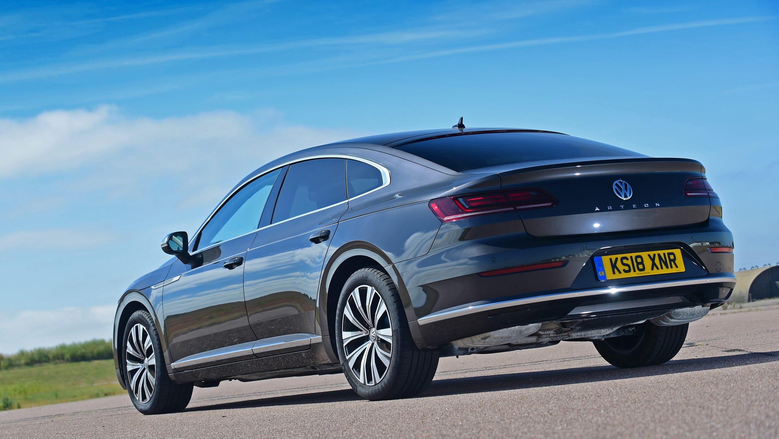 Volkswagen Arteon Gallery | Carbuyer