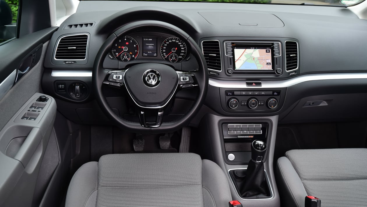 Volkswagen Sharan MPV Interior Comfort 2020 Review Carbuyer Volkswagen Sharan MPV Interior Comfort 2020 Review Carbuyer